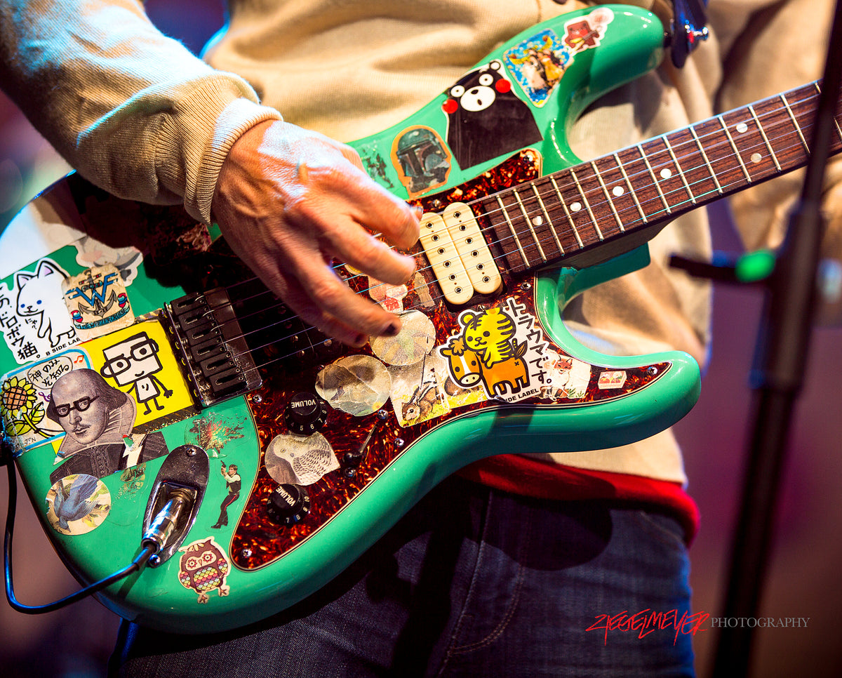 Rivers Cuomo's guitar. Weezer. ©2018 Steve Ziegelmeyer – Ziegelmeyer ...